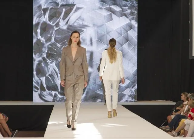 En images: Le défilé de l'école Esmod à Rennes - Diaporama rennes ...