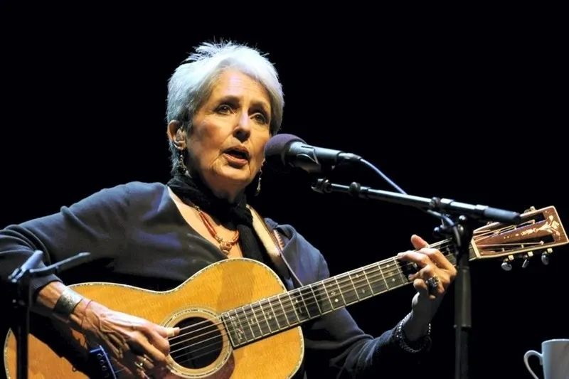 Joan Baez, une dame à la voix limpide et envoûtante - Caen.maville.com