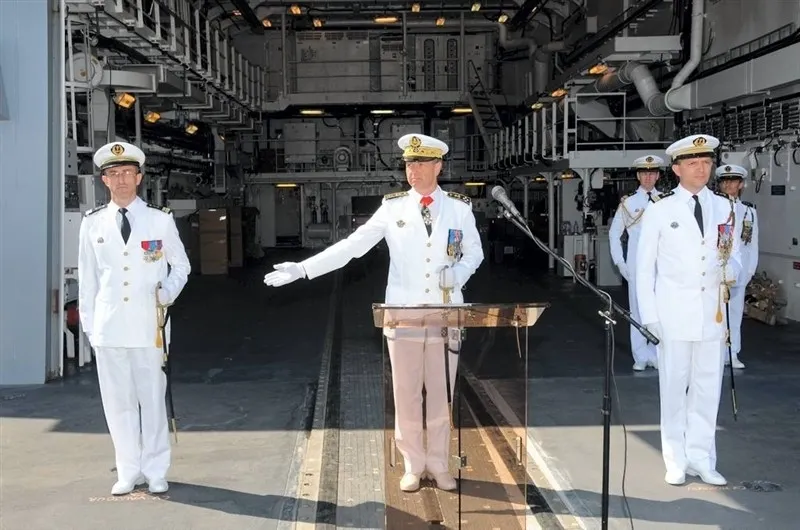 Un nouveau commandant pour la frégate Chevalier Paul - Nantes.maville.com