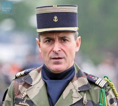 Le Mans. Le Colonel Carrères présente le programme anniversaire du RIMa ...
