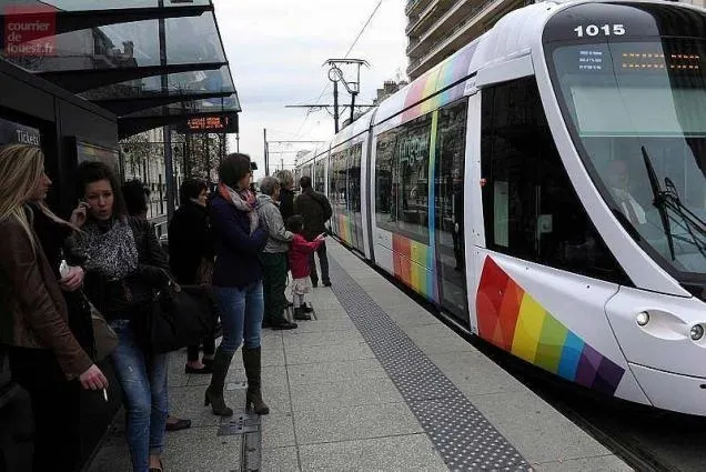Angers. La ligne B du tramway : notre carte interactive - Angers ...