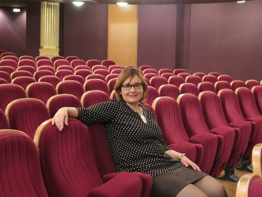 Anne Mouly entre en scène - Angers.maville.com