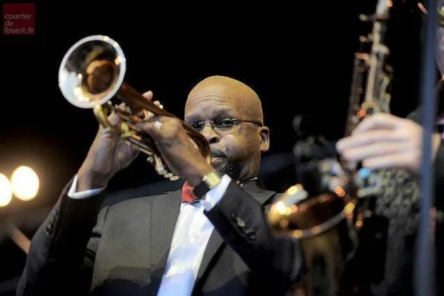 Trélazé. Festival Estival : le groupe de James Brown réchauffe l ...