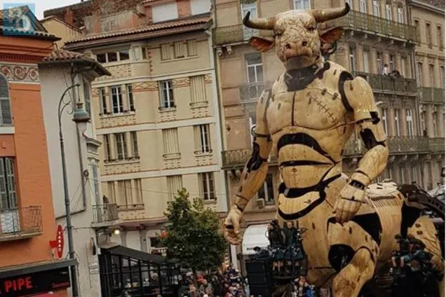 Toulouse. Astérion le minotaure à la conquête de la ville rose (VIDÉO ...