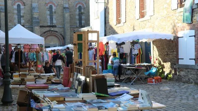 Dinard. Un marché nocturne à Saint-Enogat - Rennes.maville.com