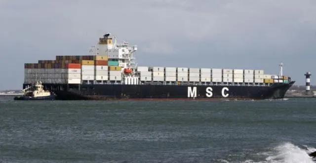 Brest. L’Abeille Bourbon remorque le « MSC Fabienne » en panne de ...