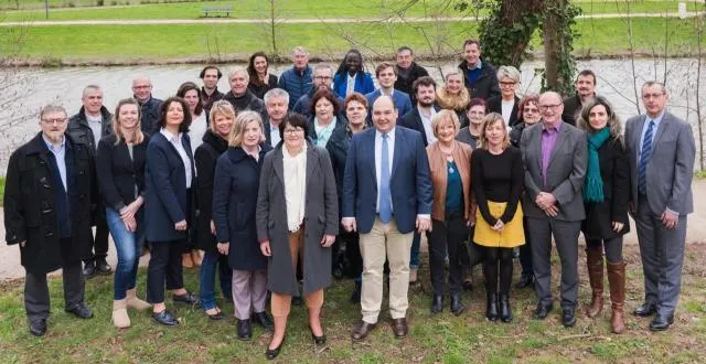 MUNICIPALES. À Cesson-Sévigné, Jean-Pierre Savignac présente sa liste ...