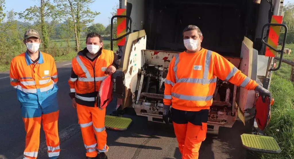 Saint-Lô. Éboueur : un métier de l’ombre passe à la lumière - Saint-Lô ...