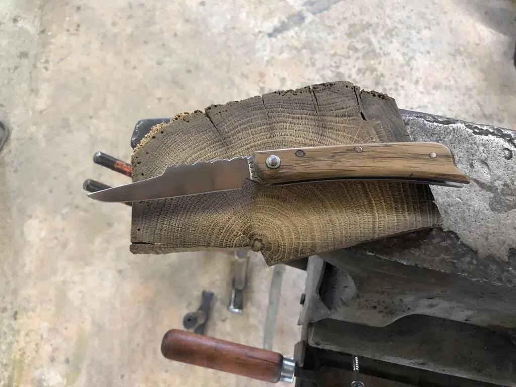 Montmirail. Taillandier d’armes, il forge des épées - Le Mans.maville.com