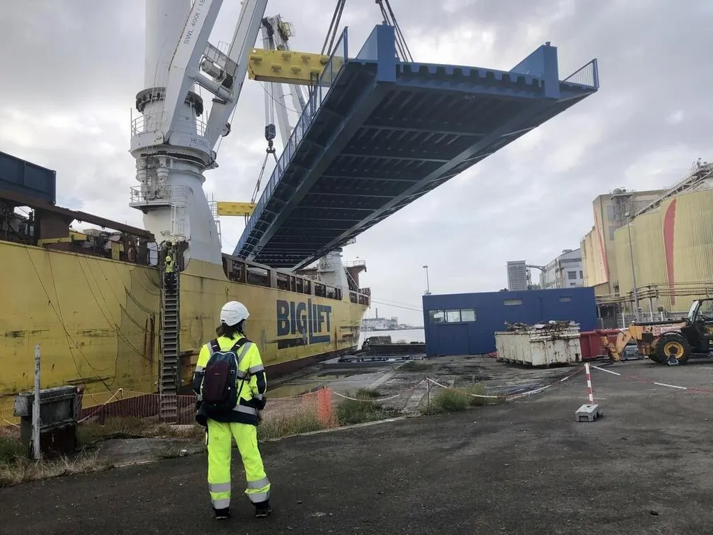 Saint-Nazaire. Une manutention «au millimètre» pour le nouveau pont du ...