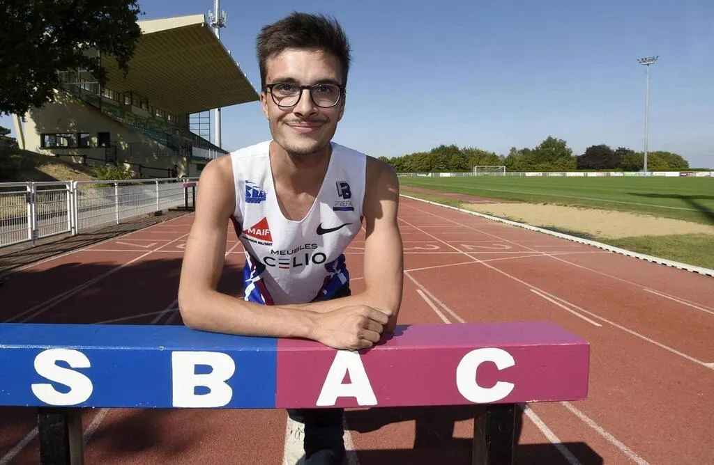 Athlétisme. Le Bressuirais Hugo Hay bat de nouveau son record sur 1500 ...