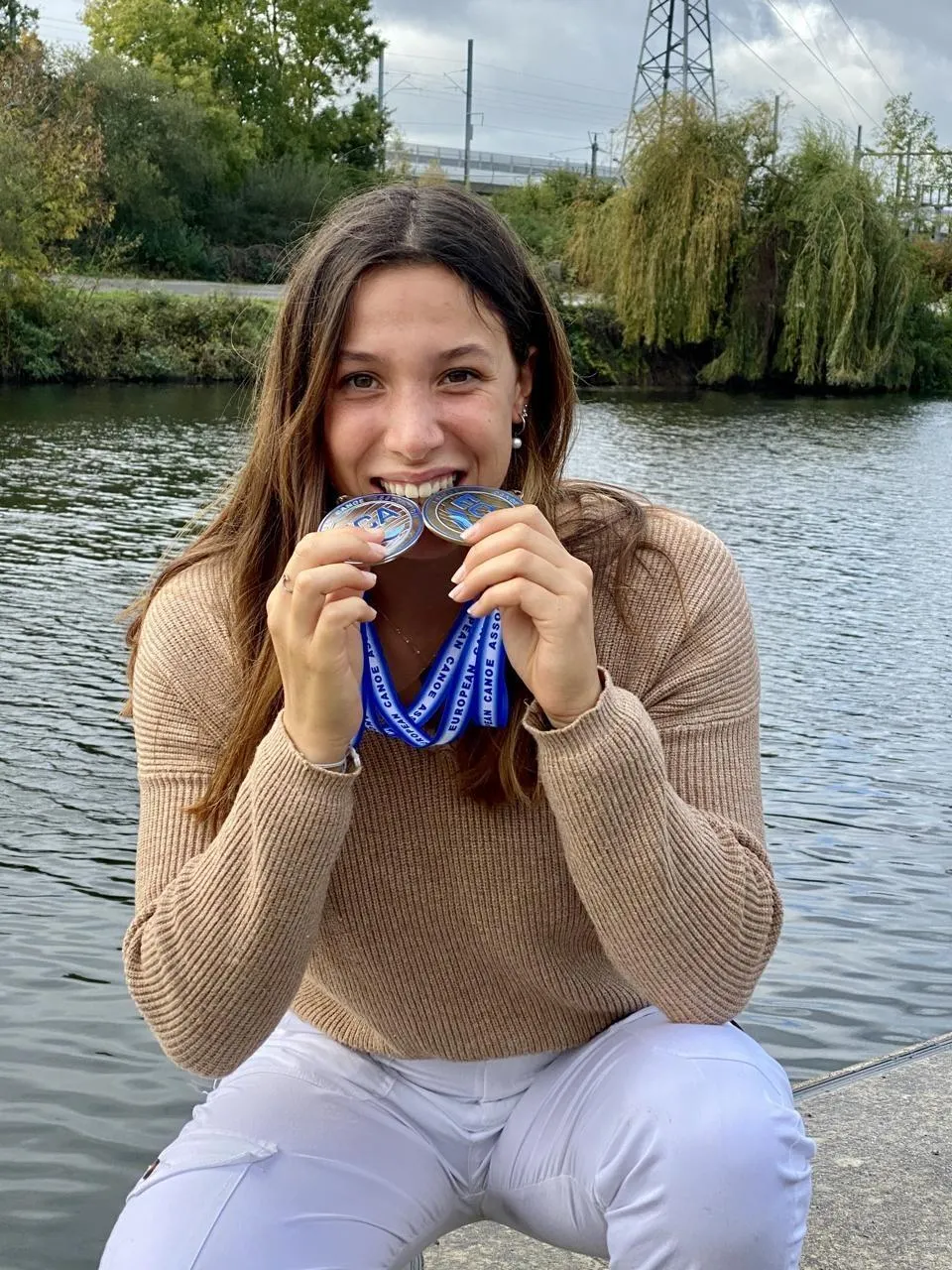 Cesson-Sévigné. À 17 ans, la kayakiste Camille Castrix croque les ...