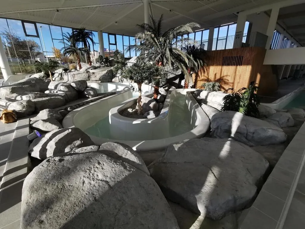 EN IMAGES. Le complexe aquatique le Cap de La Roche-sur-Yon dévoile ses ...