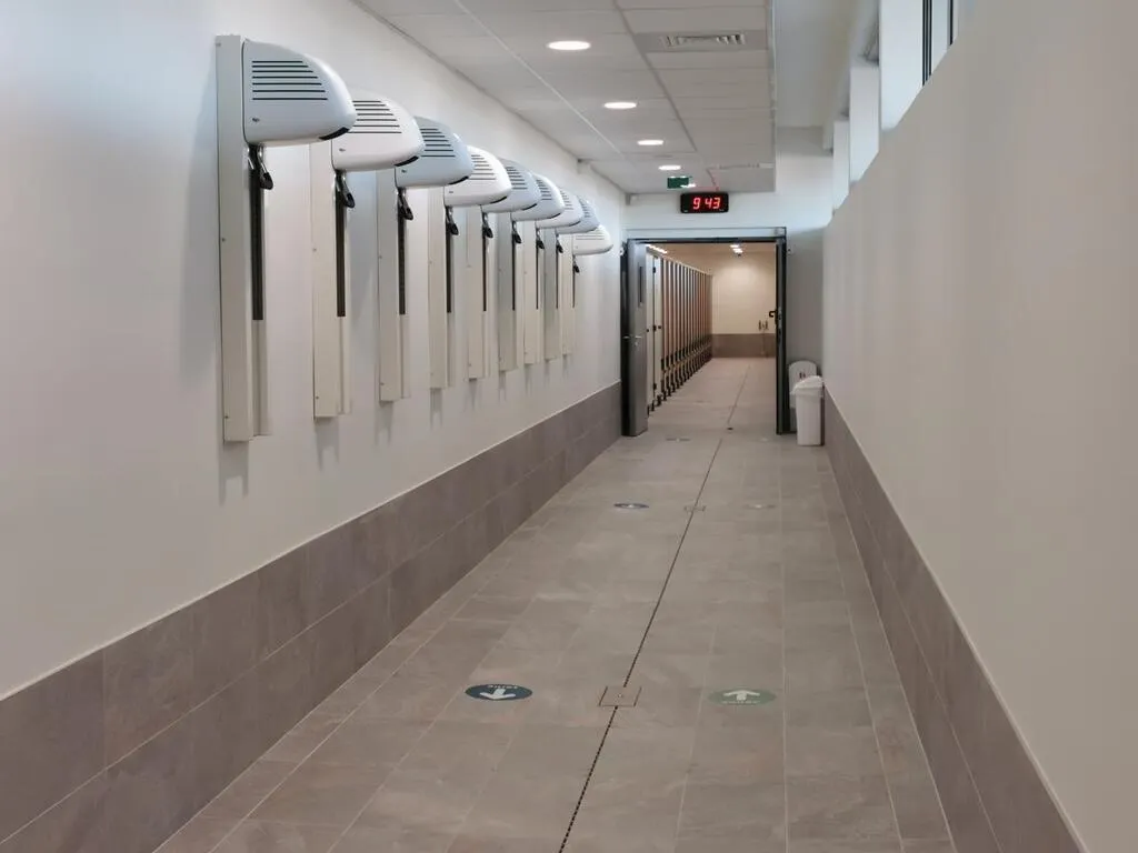 EN IMAGES. Le complexe aquatique le Cap de La Roche-sur-Yon dévoile ses ...