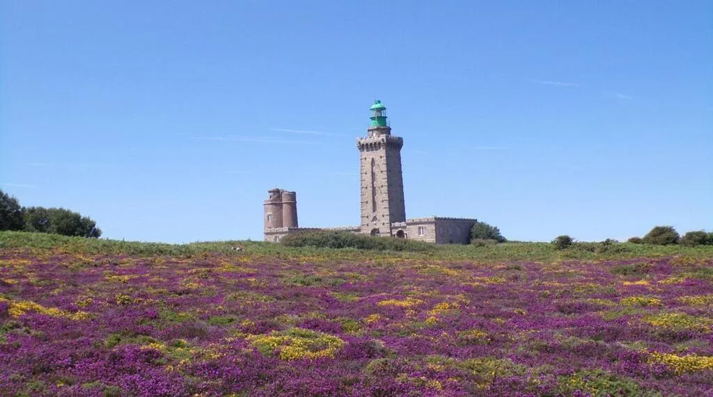 Plévenon. Quel avenir pour le phare du cap Fréhel ?page 9 - Saint-Malo ...