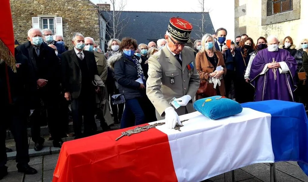 Saint-Jouan-des-Guérets. Les palmes de la Légion d’honneur pour Paul ...
