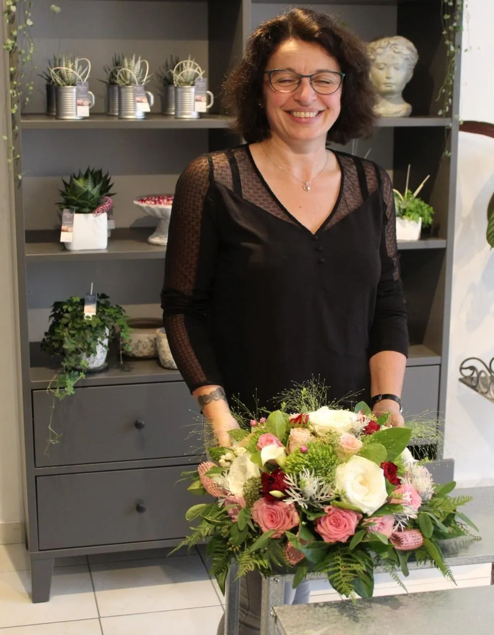 Courgains. Après un mois d’ouverture, la fleuriste locale doit faire ...