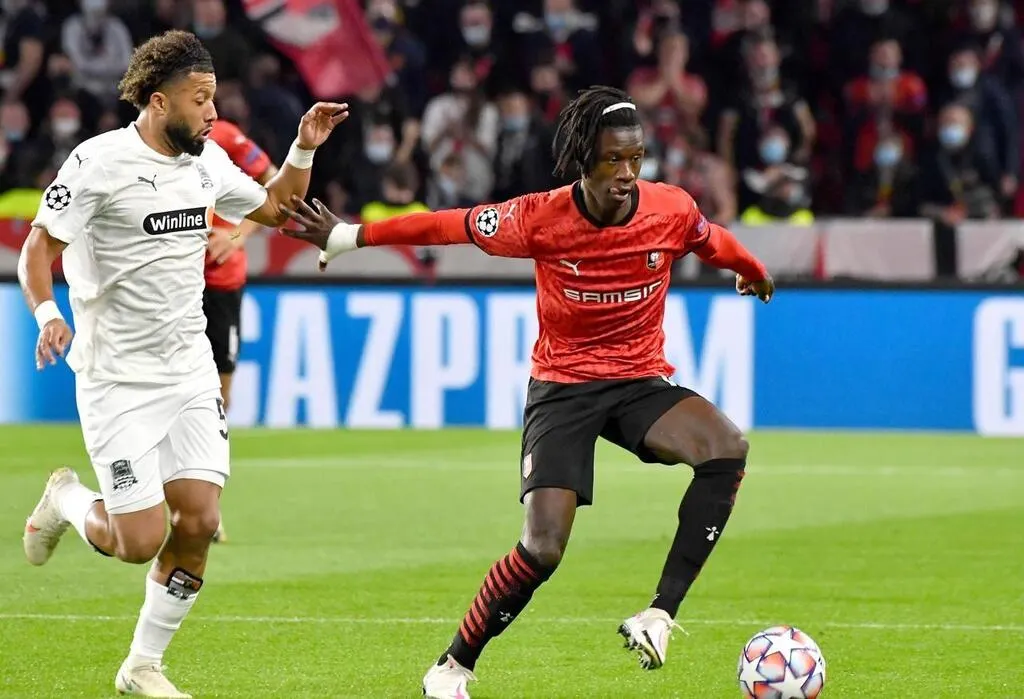 Stade Rennais. Eduardo Camavinga fête ses 18 ans : sa jeune carrière en ...
