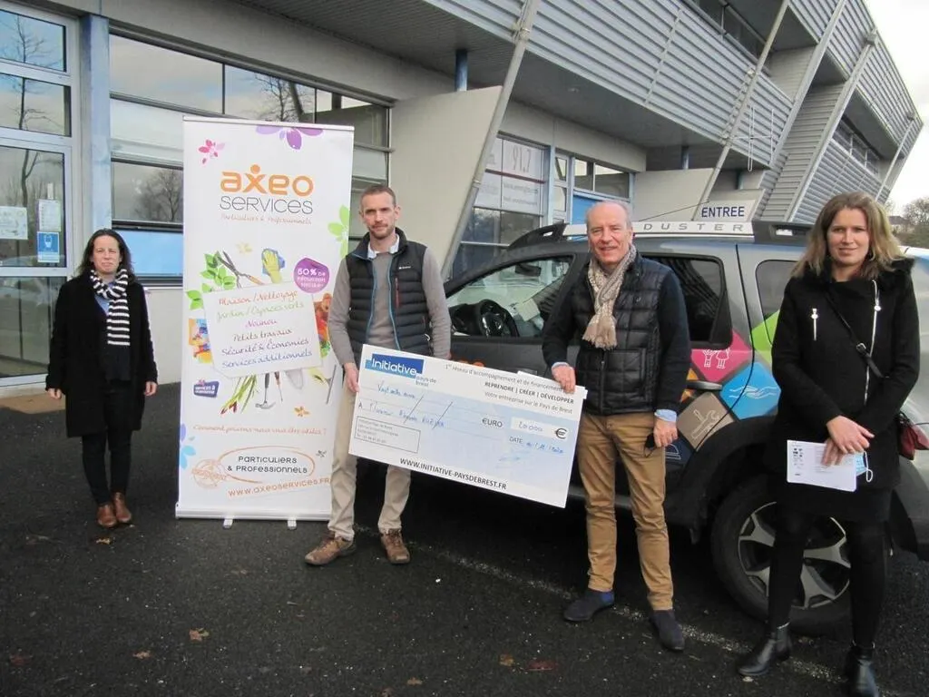 Landerneau. Axéo reçoit 20 000 € de prêt d’Initiatives Pays de Brest ...