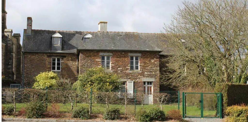 Goven. Quel devenir pour l’ancien presbytère ? - Rennes.maville.com