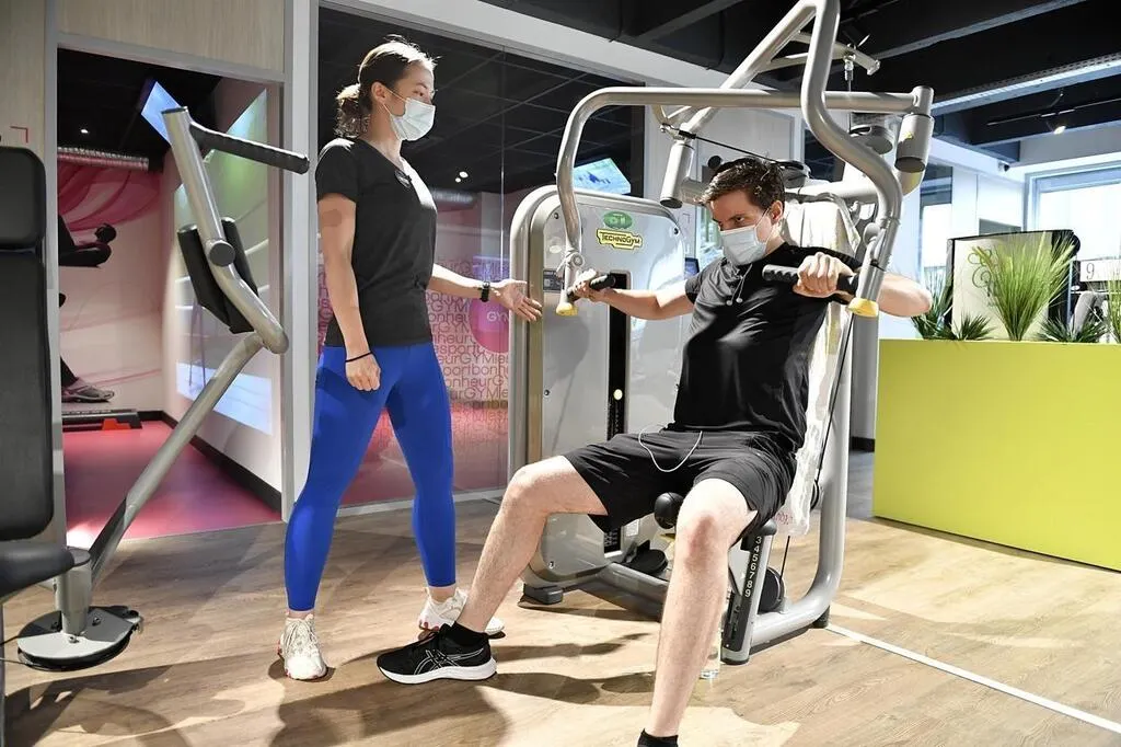 Covid-19. À quoi pourrait ressembler le « pass sanitaire » évoqué par Emmanuel Macron ? - Rennes ...