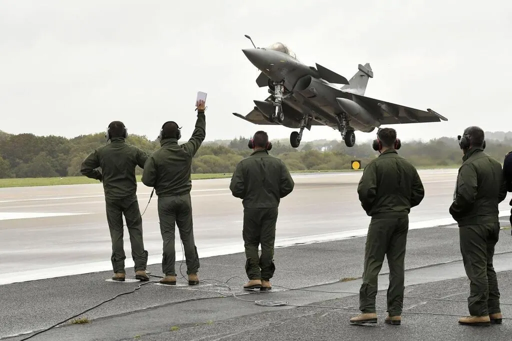 Lorient. De Kerlin-Bastard à Lann-Bihoué, l’histoire de la base ...