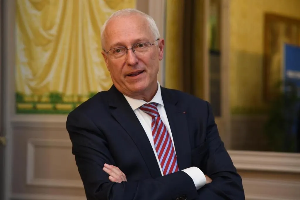 Manifestations nationaliste et anti extrême droite à Angers le 12 juin ...