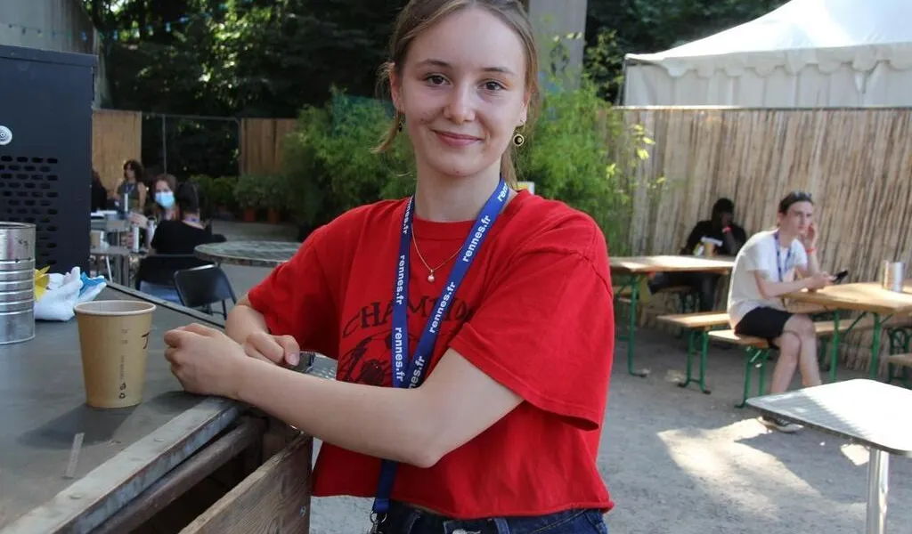 Quartiers d’été. L’interview en coulisses de Jeanne Bonjour, la ...