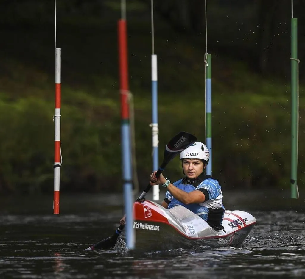 La Ferté-Bernard. La kayakiste Lise Vinet revient avec deux titres de ...
