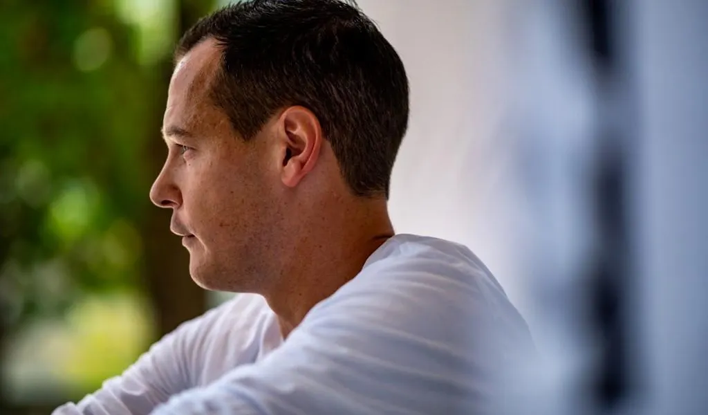 À Tokyo, Vincent Fichot poursuit sa grève de la faim pour revoir ses ...