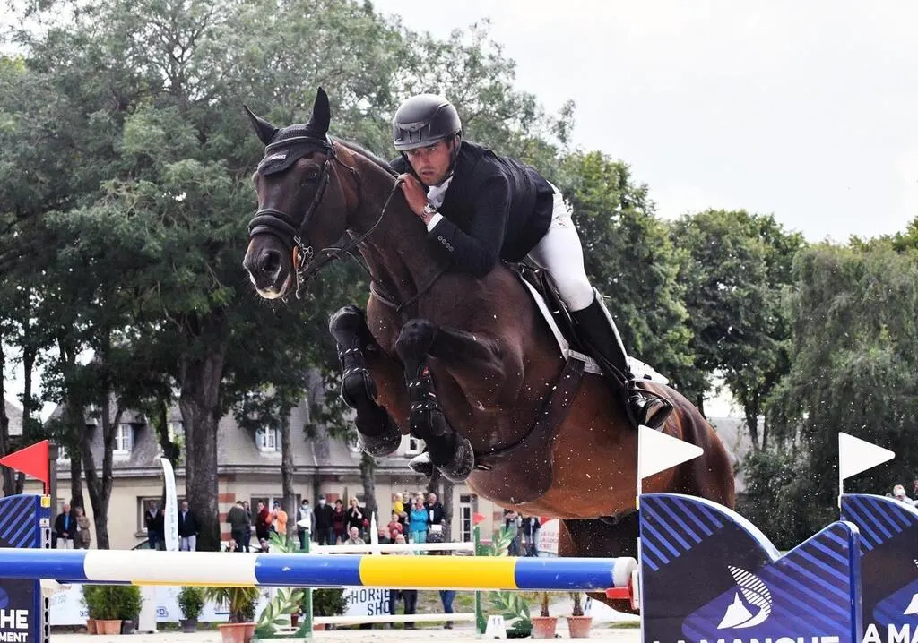 Normandie Horse Show 2021. Le Luxembougeois Victor Bettendorf remporte ...