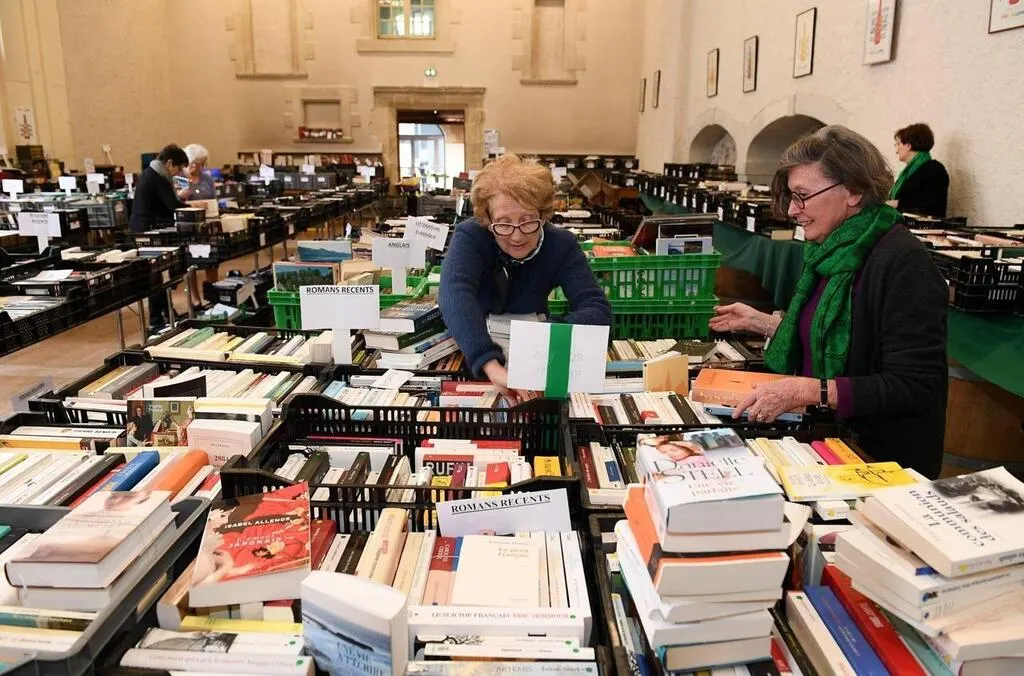 Angers. La vente de livres Agora de retour les 26 et 27 novembre salle ...