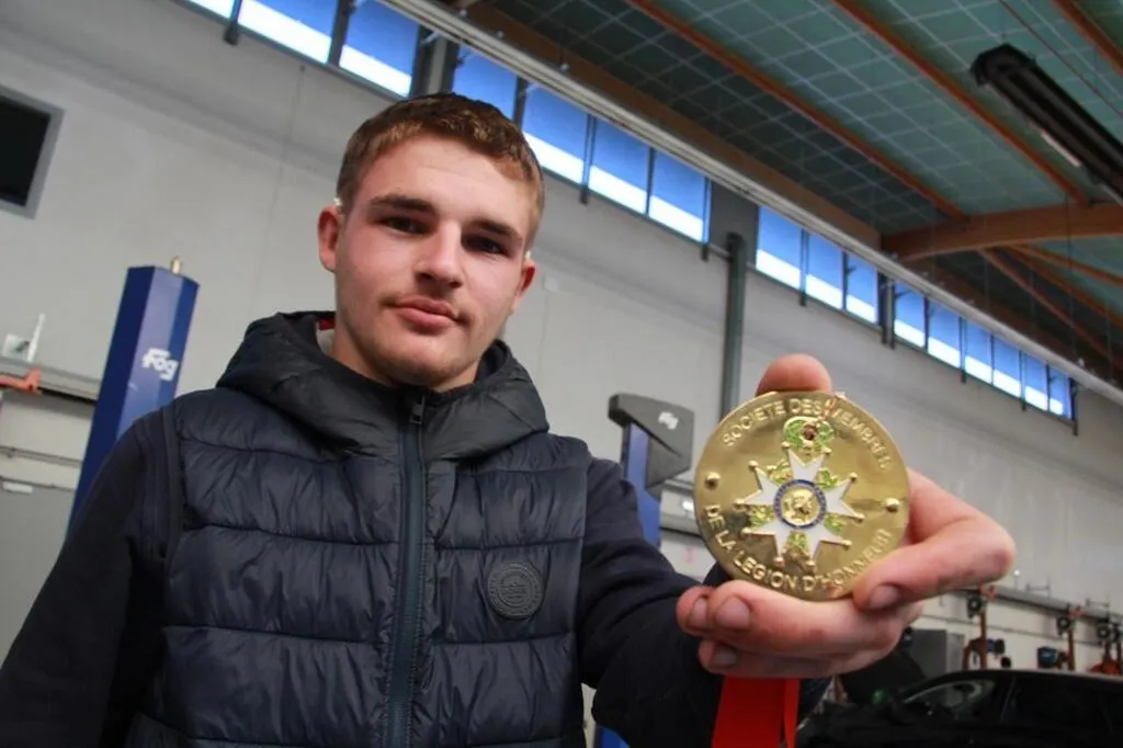 TÉMOIGNAGE. Pierre, 17 ans, a dépassé sa surdité pour réussir son ...