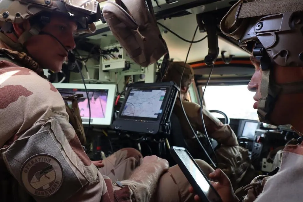 Le blindé Griffon déployé en opération extérieure pour la première fois ...