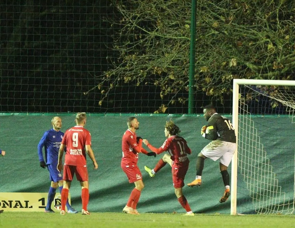 Football. Régional 1 (Normandie). À l’US Ducey, Joan Hartock ne fait ...