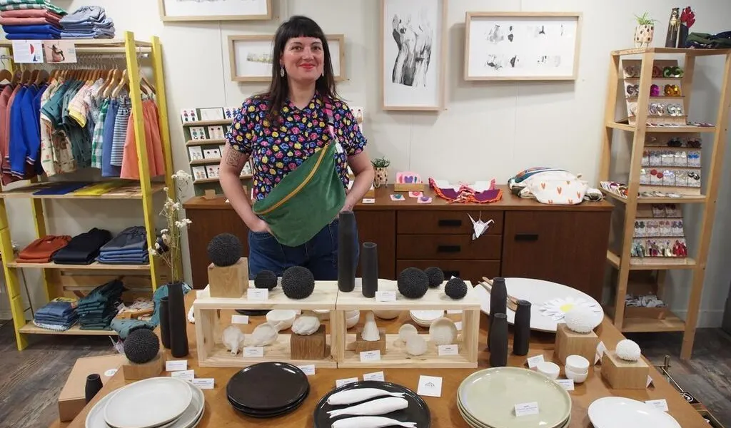 Douze créateurs à découvrir chez Yellow pop-up store, rue Froide à Caen ...