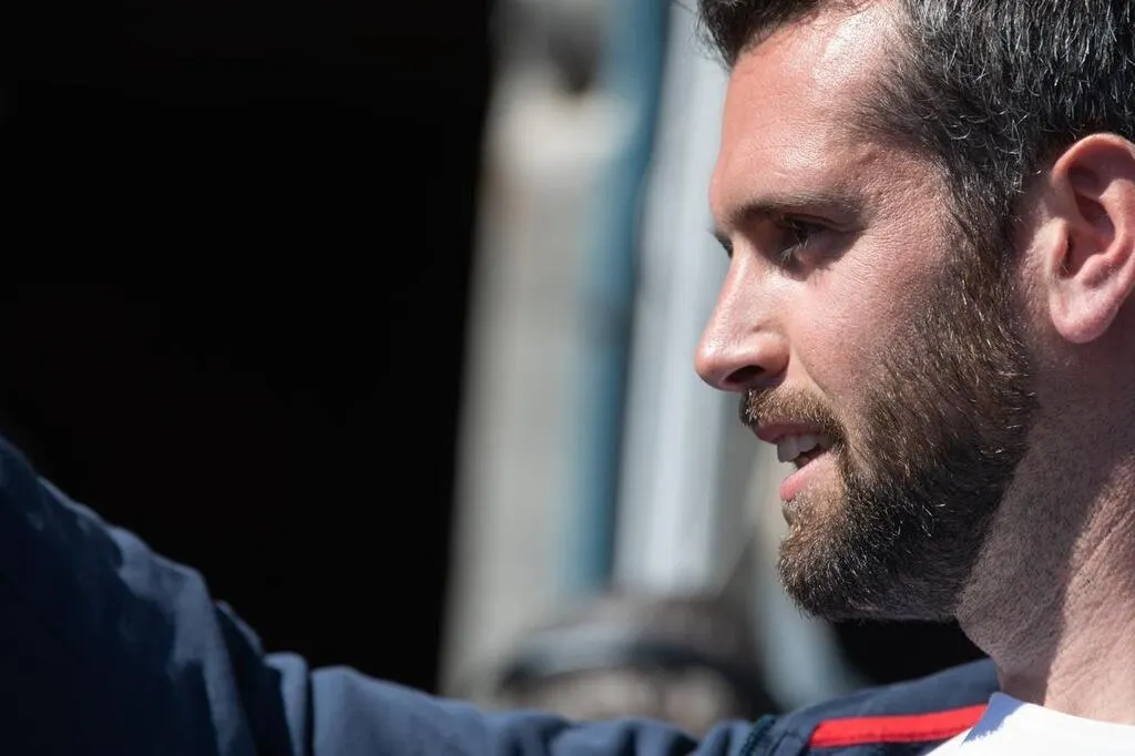 EN IMAGES. Dans les coulisses du record du monde du funambule Nathan ...