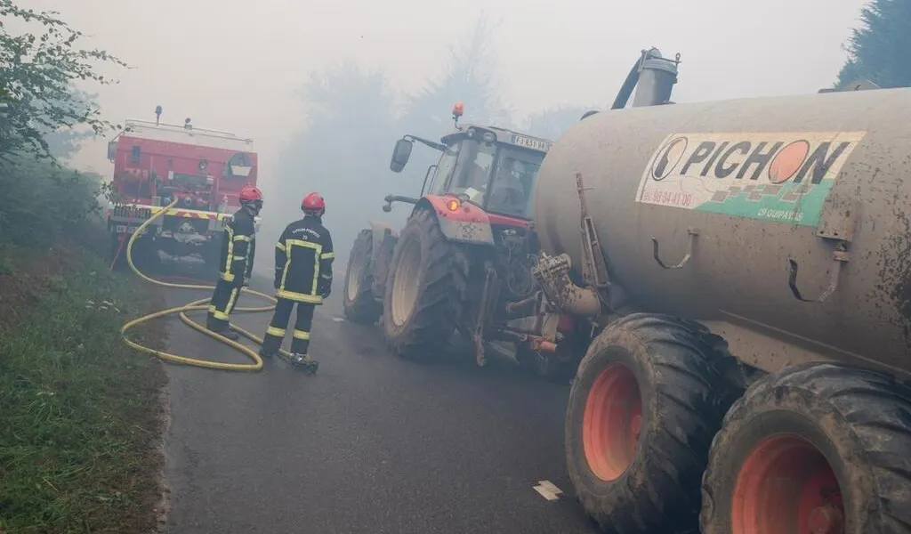 Incendie des monts d’Arrée. Avion Dash, routes fermées, 280 hectares ...