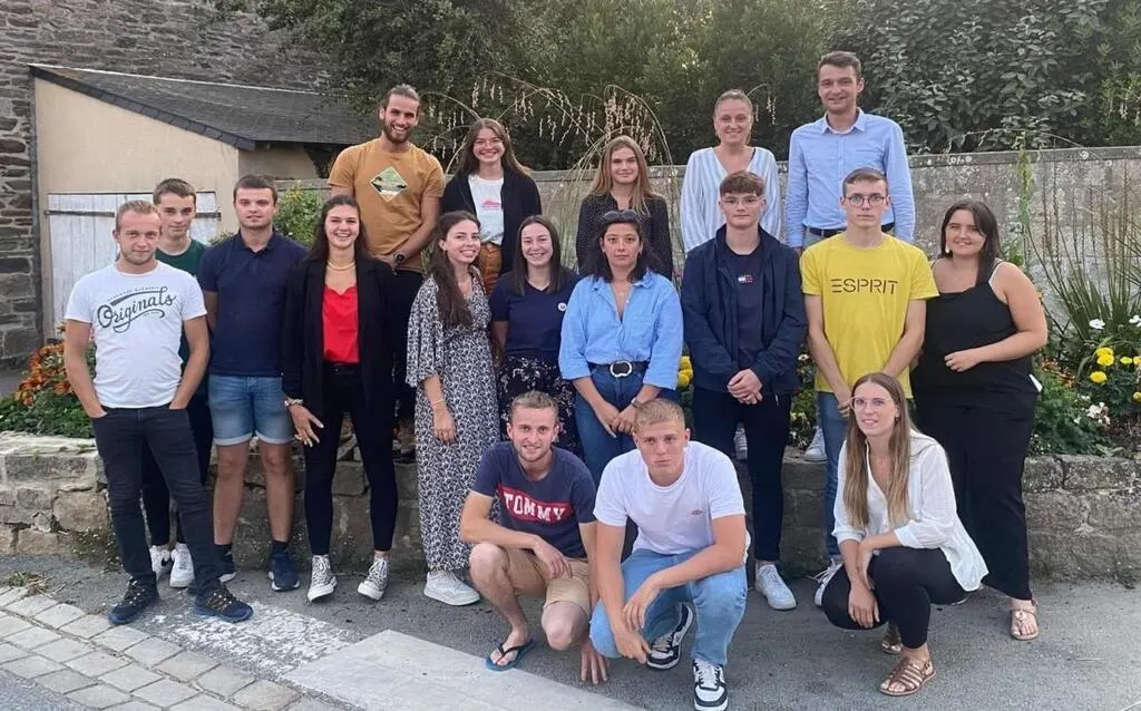 Hénanbihen. Soirée cochon grillé des jeunes, à l’étang de Saint-Pôtan ...