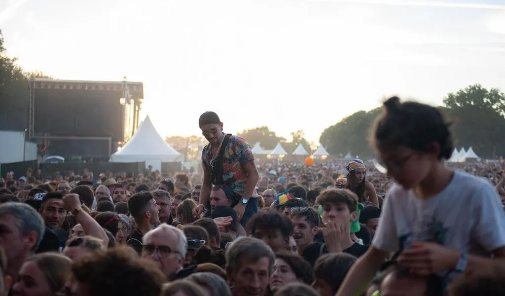 Le V and B Fest’ vu par les réseaux sociaux - Laval.maville.com