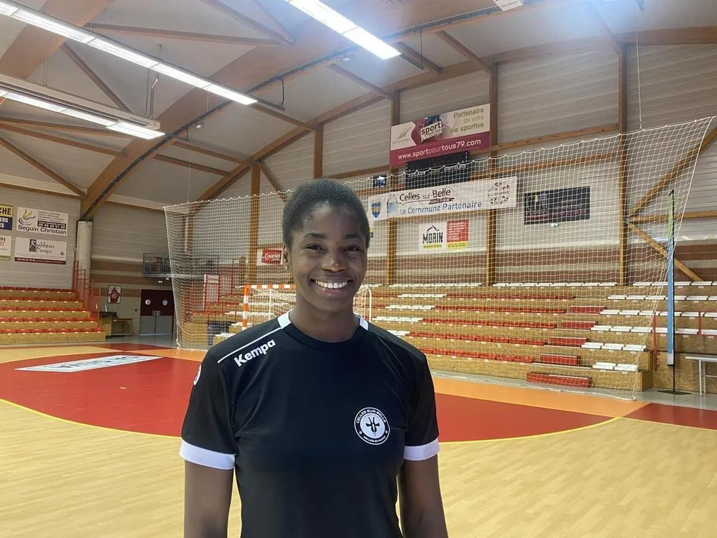 Handball – Ligue féminine. Le rêve devenu réalité de Paola Ebanga ...