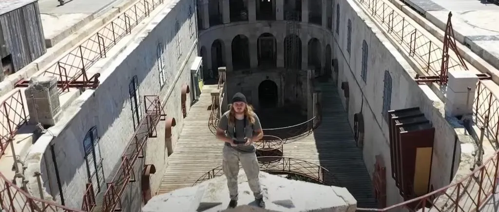 « Fort Boyard ». Un youtubeur infiltre le fort pendant deux jours, la ...