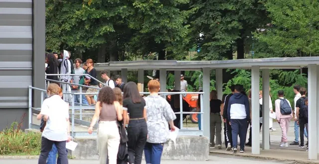 Rennes. Une rentrée XXL à Bréquigny, le plus grand lycée breton ...
