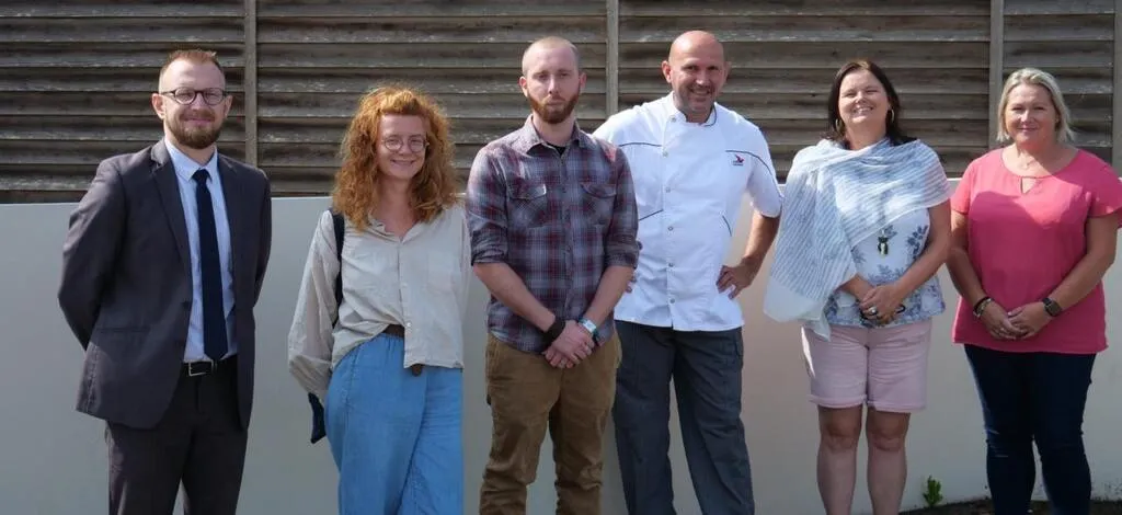 Ambrières-les-Vallées. Collège Léo-Ferré : une équipe professorale au ...