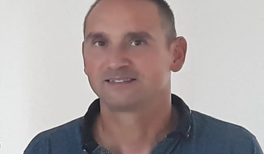 Curzon. Un nouveau directeur à l’école des Hirondelles - La Roche sur ...