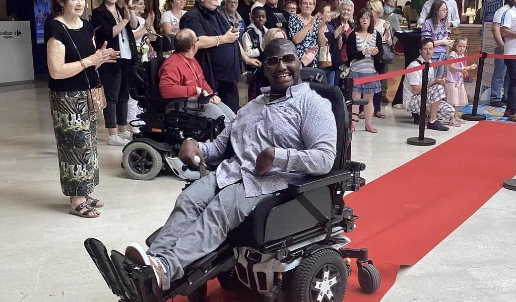 Brest. Handi model : premier défilé réussi pour ces mannequins en ...