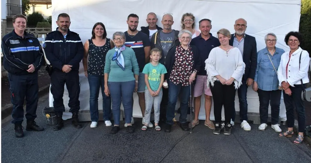 Ernée. Première Fête des voisins de la rue d’Auvergne - Laval.maville.com