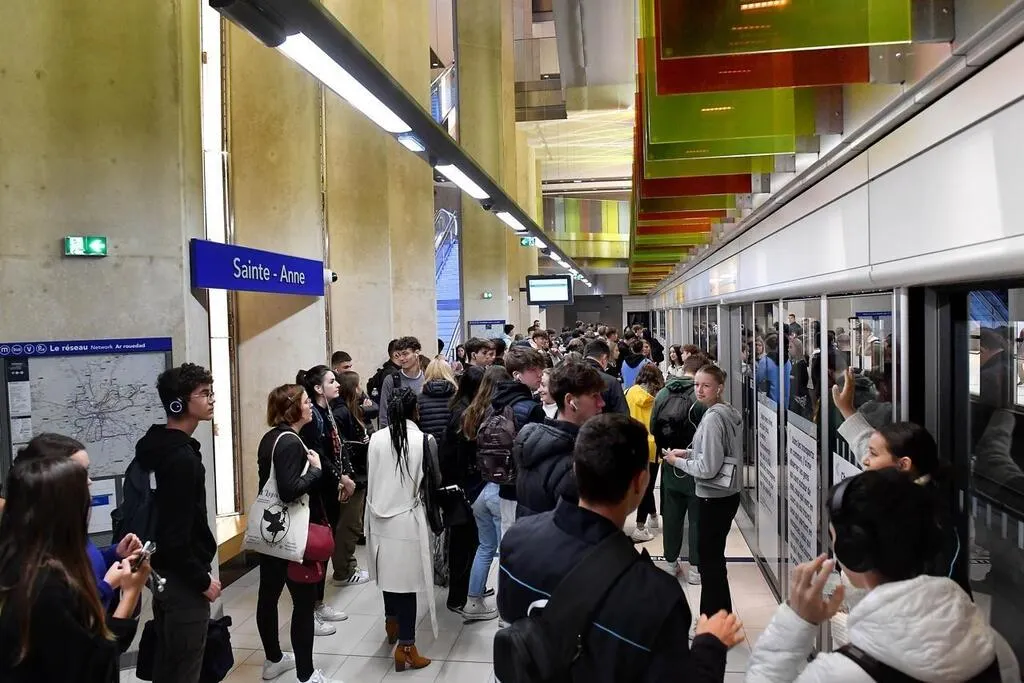 EN IMAGES. Retour sur l’ouverture de la ligne B du métro de Rennes ...