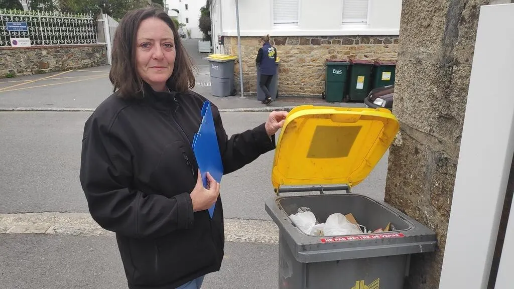 REPORTAGE. Avec Fabienne, gare à ceux qui trient mal leurs déchets ...