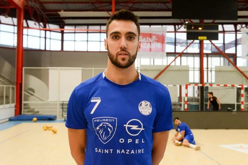 Volley. Ligue AM : zoom sur quatre joueurs de Saint-Nazaire - La Roche ...